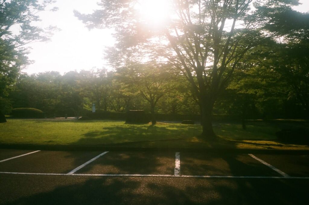 「FUJIFILM フジカラー SUPERIA PREMIUM 400」作例｜入手しやすいフィルム。基本的かつ鮮やかな写りがよき。｜テントテン